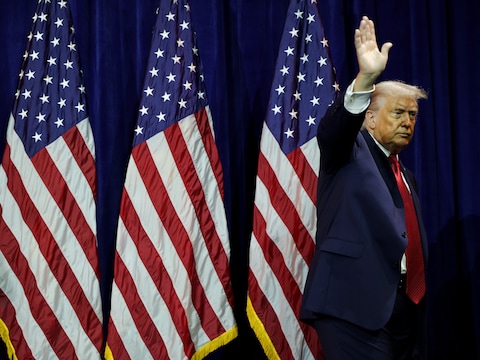 Deux sénateurs font volte-face: Trump évite un camouflet sur ses ...