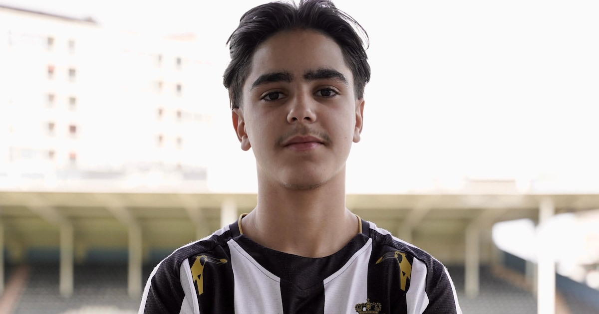 Le plus jeune pro de l’histoire du football belge: Rayan El Arfani (15 ...