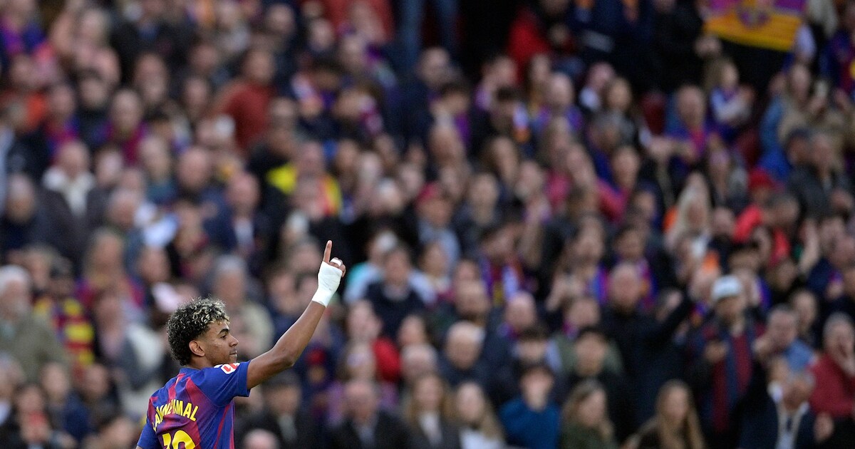 Lamine Yamal claque le premier triplé de sa carrière, le Barça conforte ...