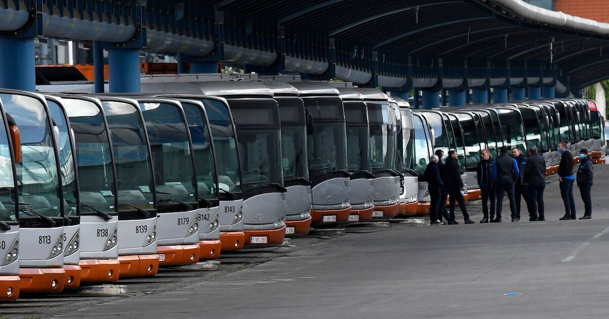 La majorité du personnel de la Stib contre le port de signes ...