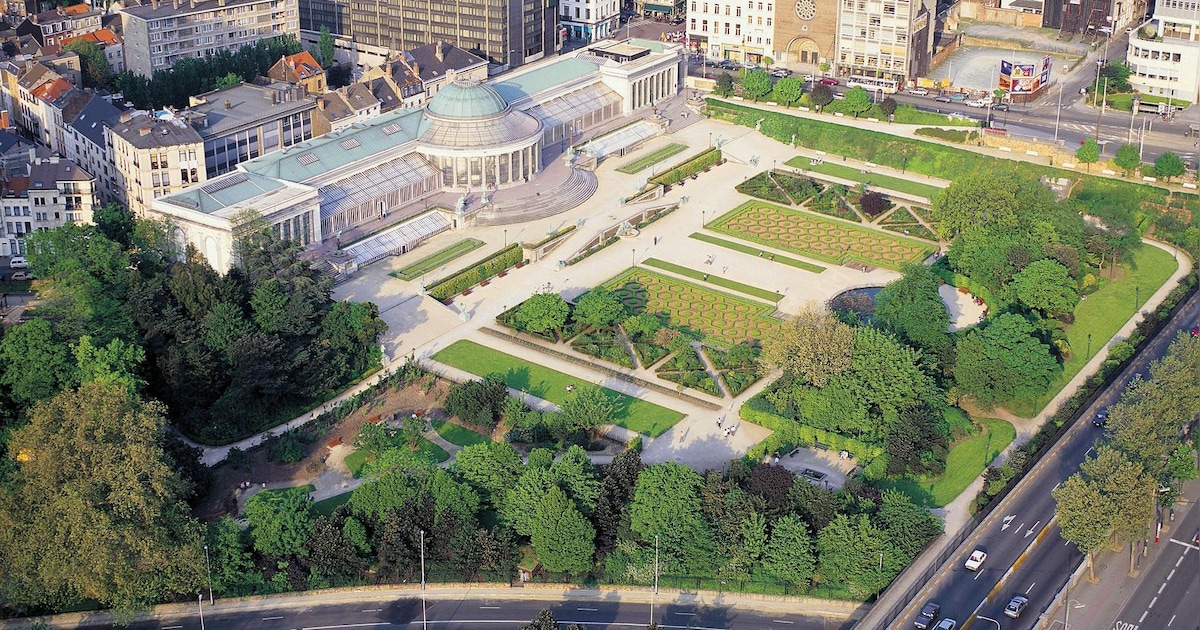 Un homme blessé dans le parc du Jardin Botanique à Bruxelles | 7sur7.be