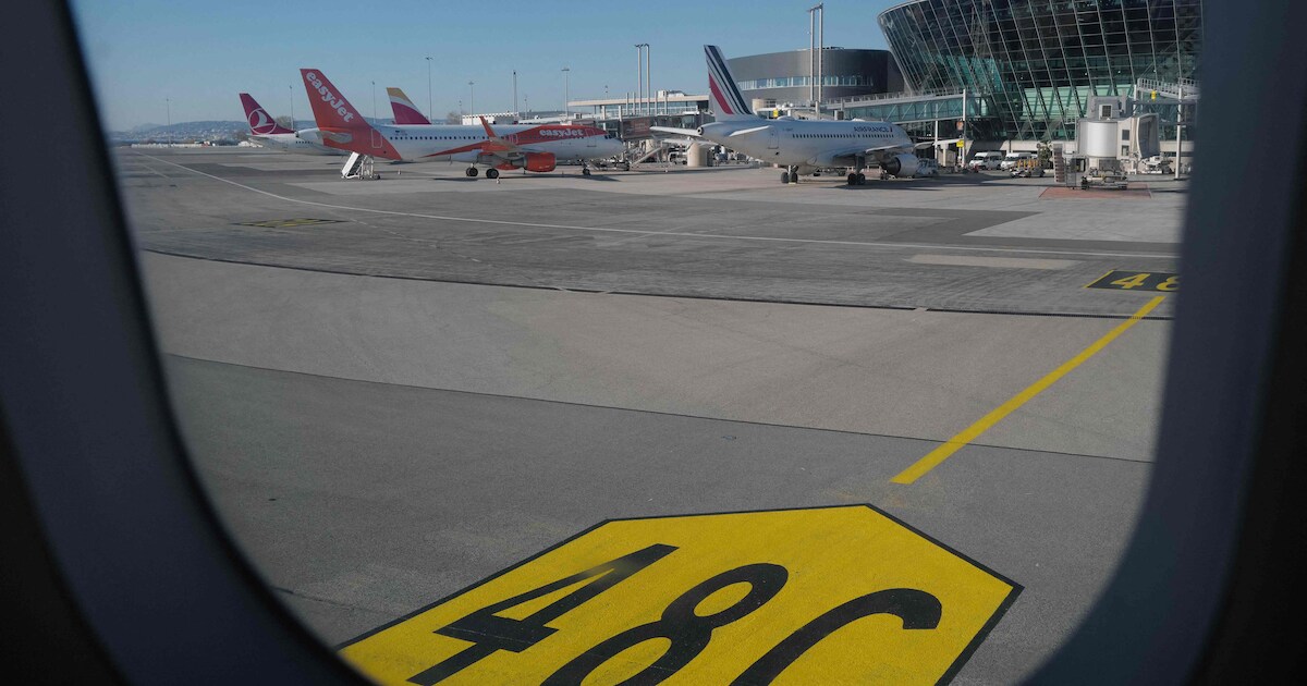 Une catastrophe aérienne évitée de justesse à Nice: “À 3 mètres près ...