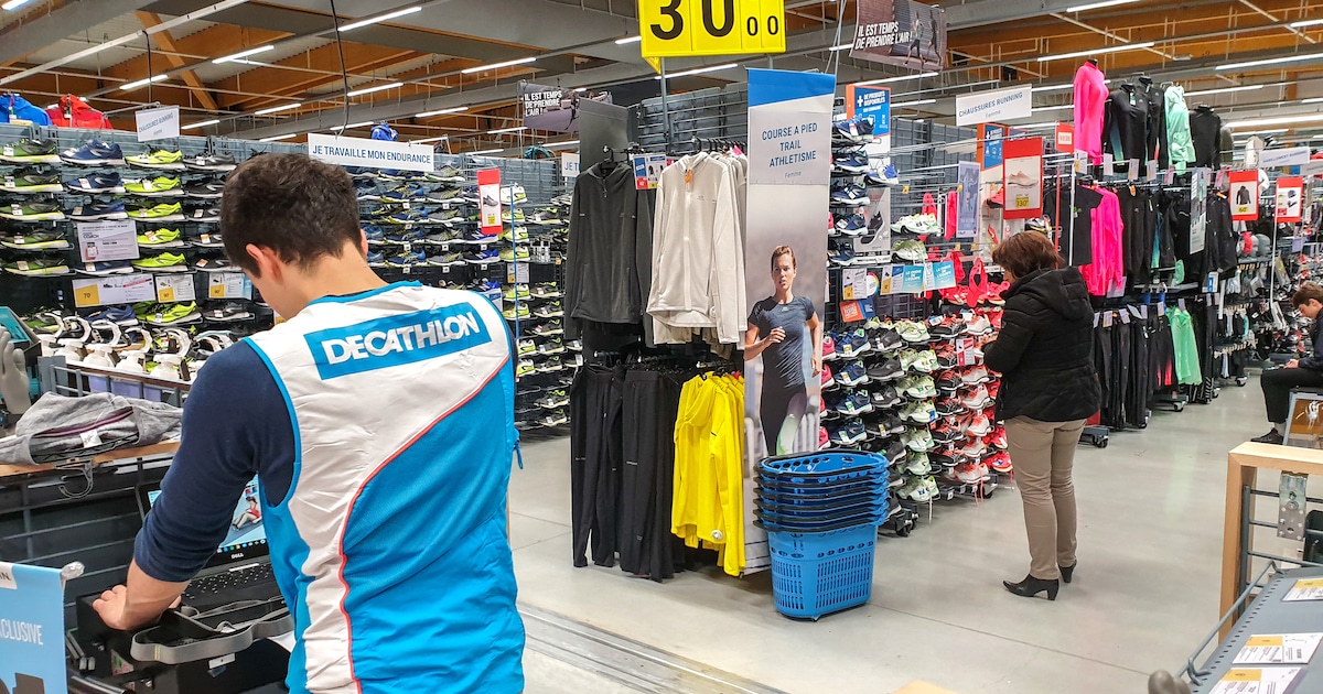 Decathlon offre 2.000 euros en actions gratuites à ses salariés... mais ...
