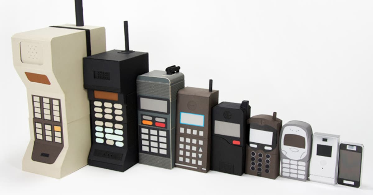 Le premier GSM de l'histoire (vidéo) | 7sur7.be
