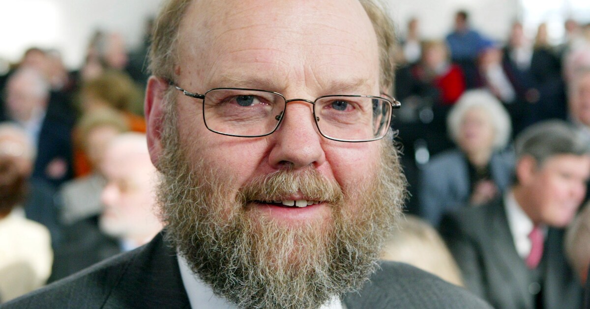 Ian Wilmut, chef de l’équipe qui a cloné la brebis Dolly, est décédé à ...