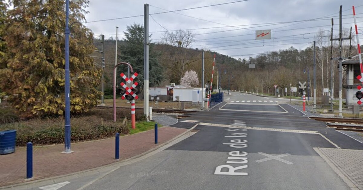 Un train percute la remorque d’un tracteur: l’agriculteur s'était ...