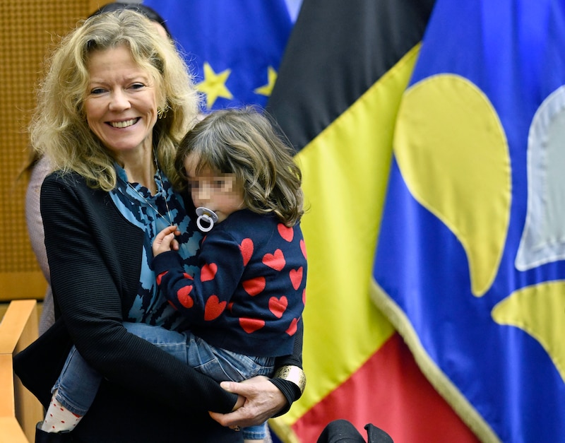 Clémentine Barzin, épouse de Boris Dilliès, renonce à sa fonction de ...
