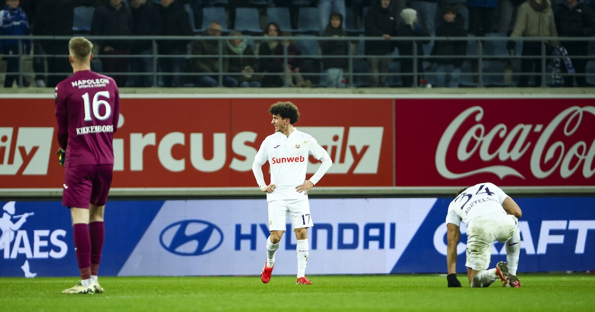 Une grosse boulette et une exclusion stupide: Anderlecht s’est tiré une ...