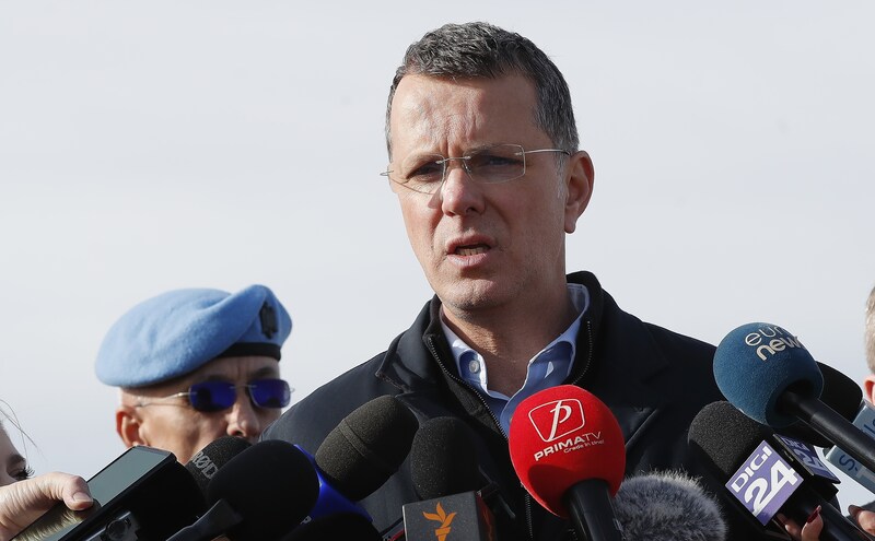 “Ça me gêne”: le ministre roumain de la Défense démissionne à cause d ...