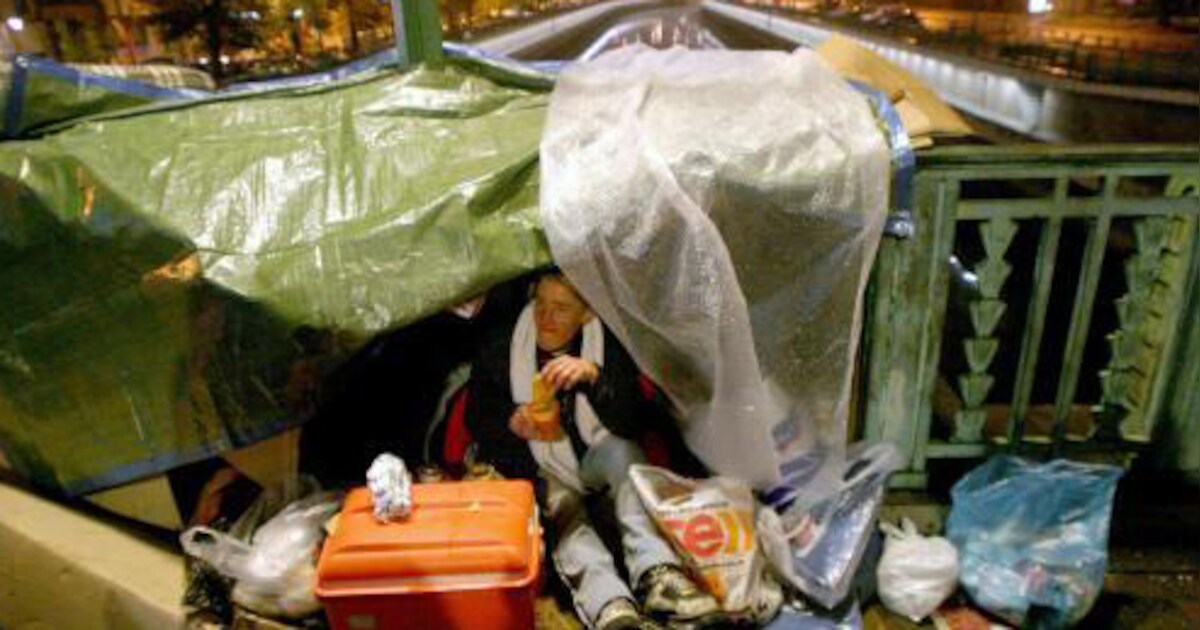 Les SDF demandent plus de logements à Charleroi | 7sur7.be