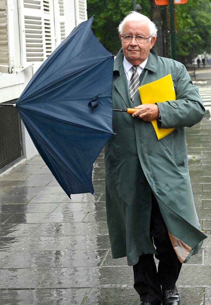 Le ministre Dermagne a nommé le baron Robert Tollet facilitateur dans ...