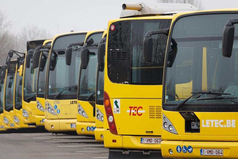 Les horaires de bus désormais disponibles en temps réel via des QR ...