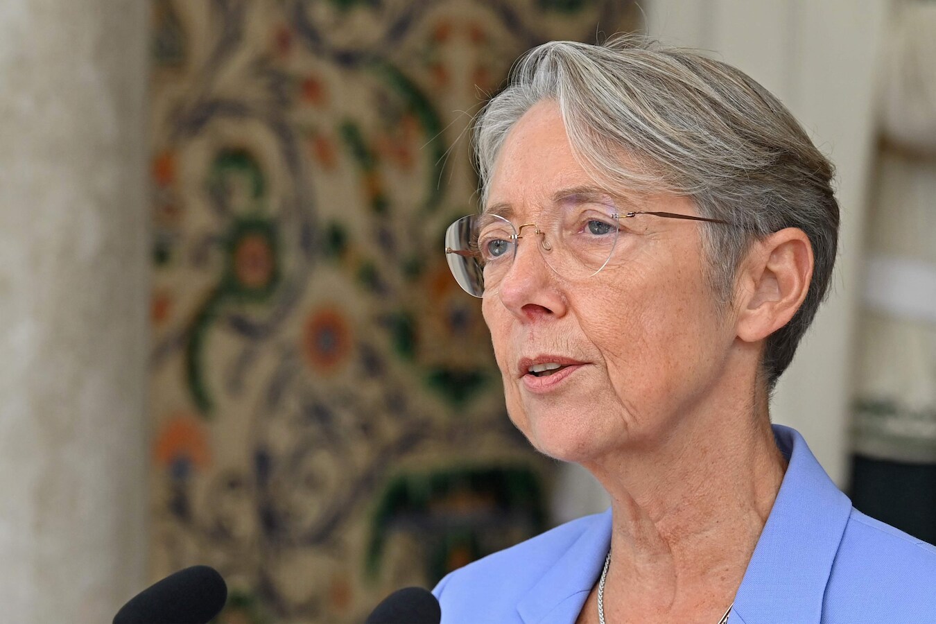 “On doit pouvoir trouver une solution”: Elisabeth Borne réunira d ...