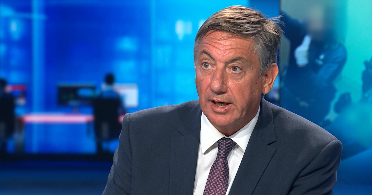 Affaire Chovanec: Jan Jambon renvoie la balle à la police fédérale ...