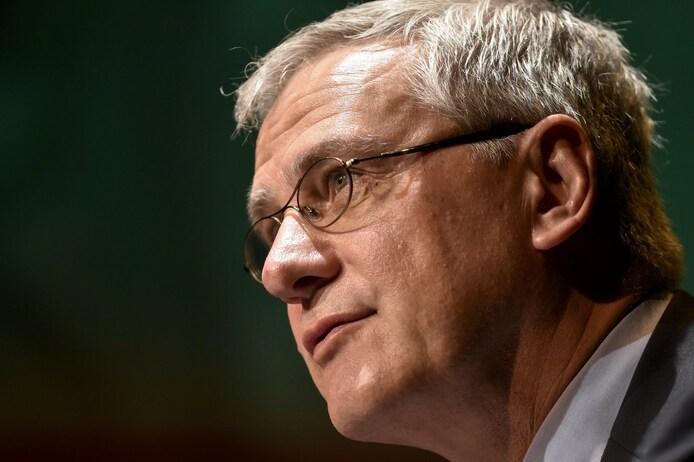 Peeters défend sa réforme: "Les syndicats ne l'ont pas comprise ...