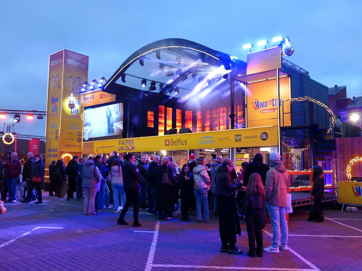 Tois animateurs enfermés 144 heures dans un cube en verre: l’opération ...