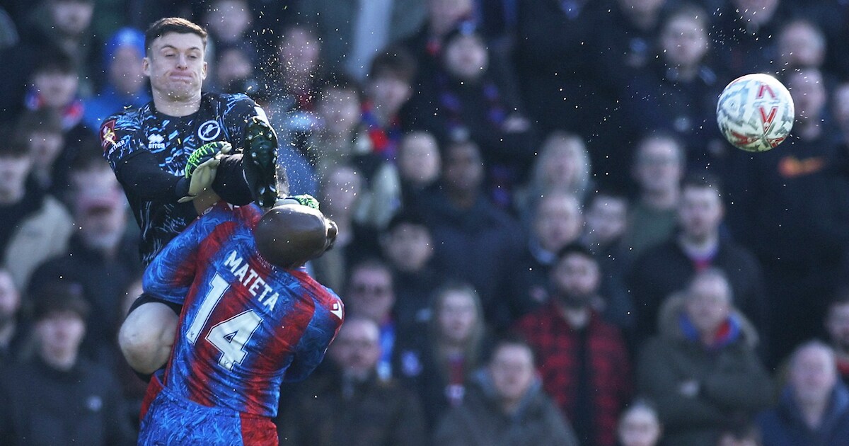 L’intervention “épouvantable” du gardien de Millwall, le Français ...