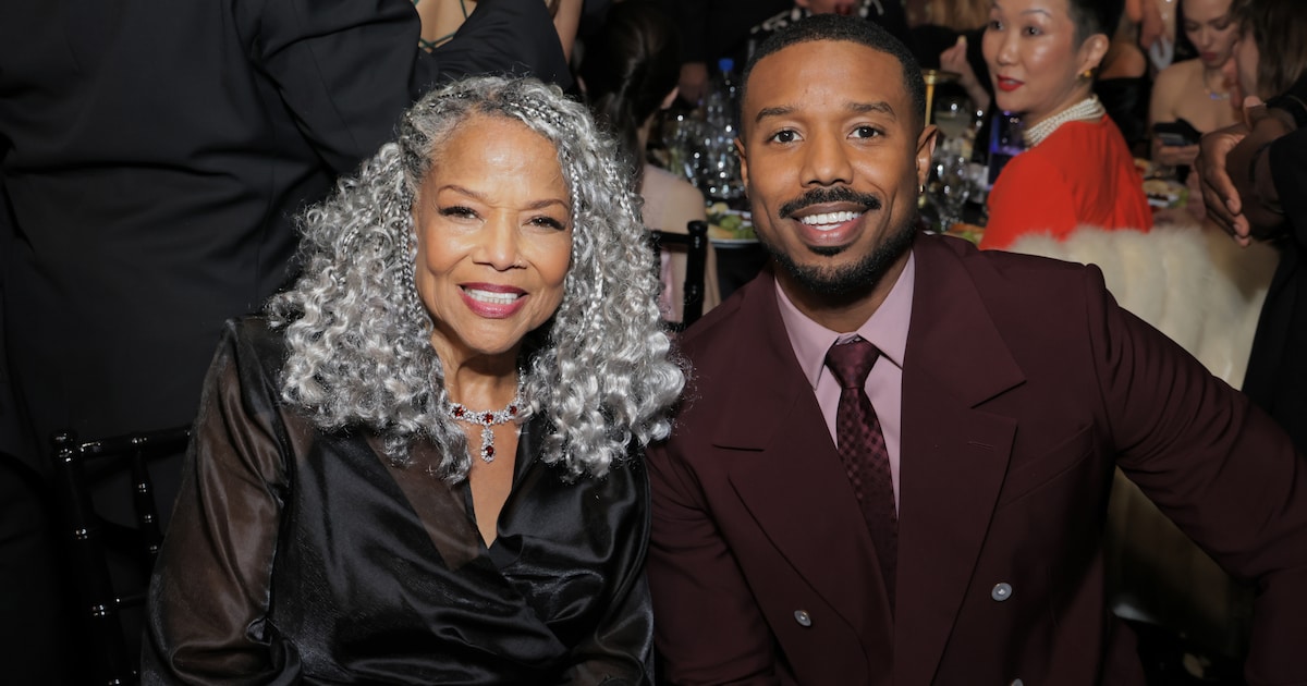 Michael B. Jordan en larmes après le record de “Sinners” aux Oscars: “J ...