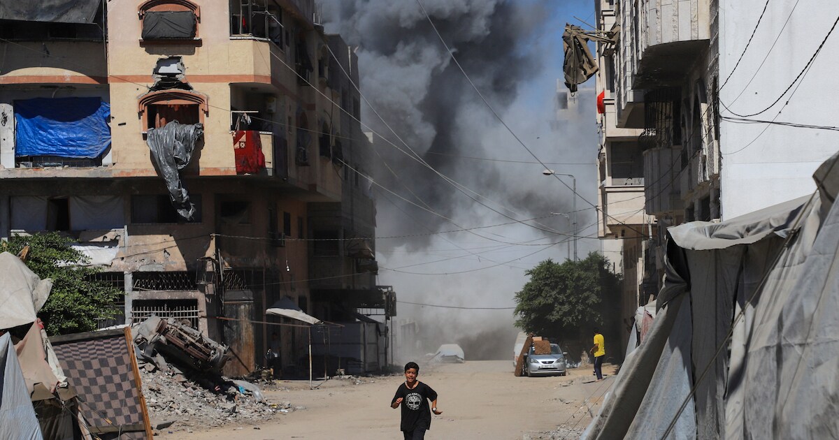 Israël renforce ses frappes face aux Gazaouis qui refusent de fuir: 40 ...