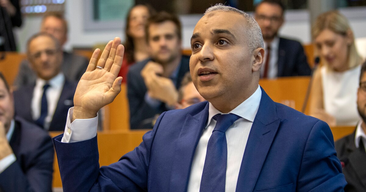 À Evere, le bourgmestre faisant fonction Ridouane Chahid renonce au mayorat | Élections ...