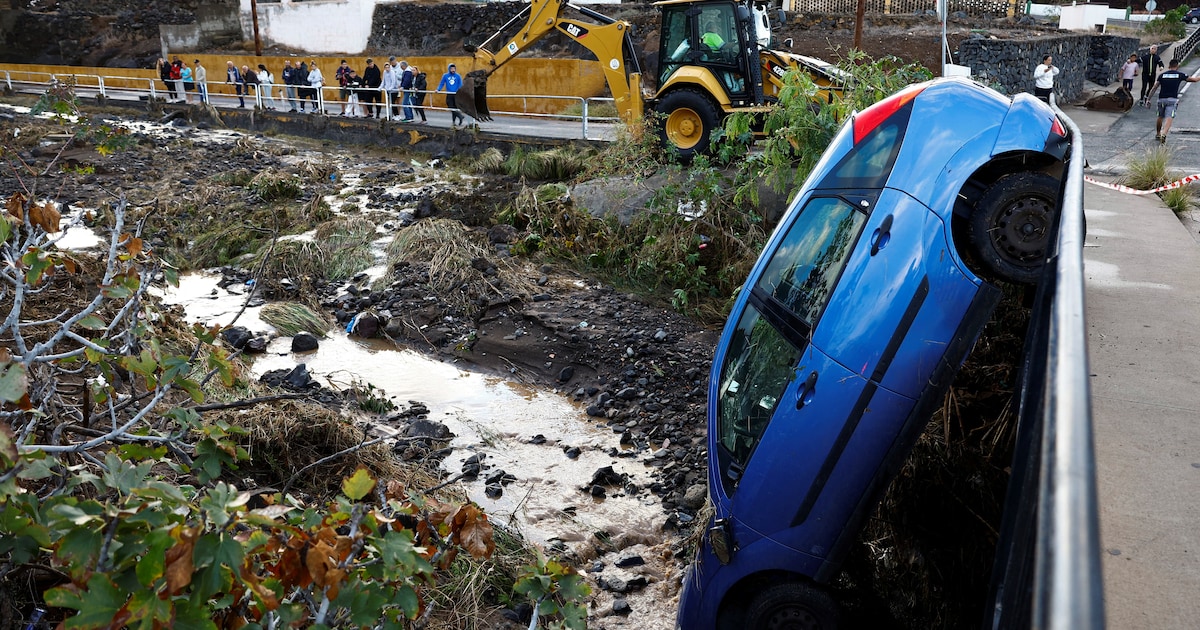 Inondations en Espagne: des voitures emportées par le courant aux îles ...
