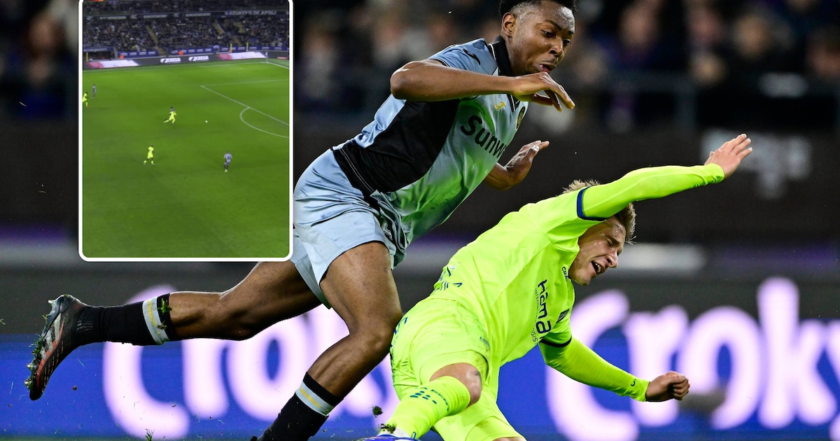 Un carton rouge et un penalty oubliés? La frustration des Gantois après ...