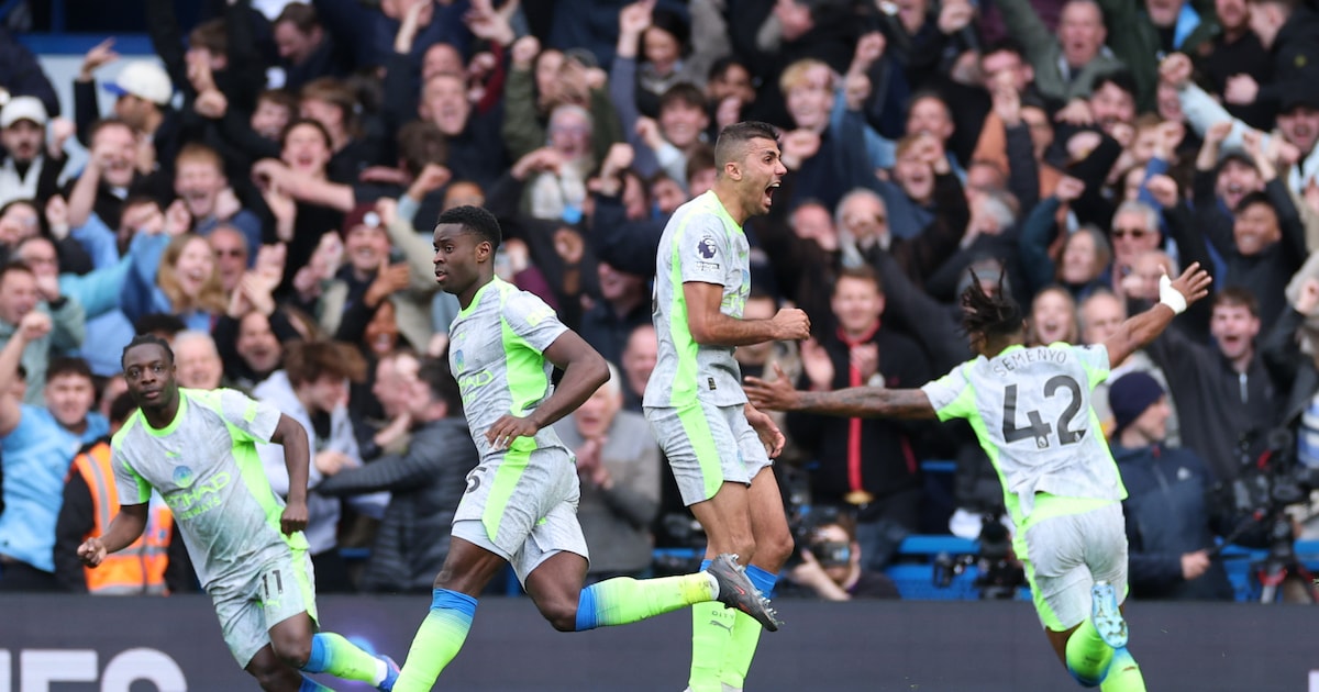 Jérémy Doku buteur, City croque Chelsea et se rapproche d’Arsenal ...