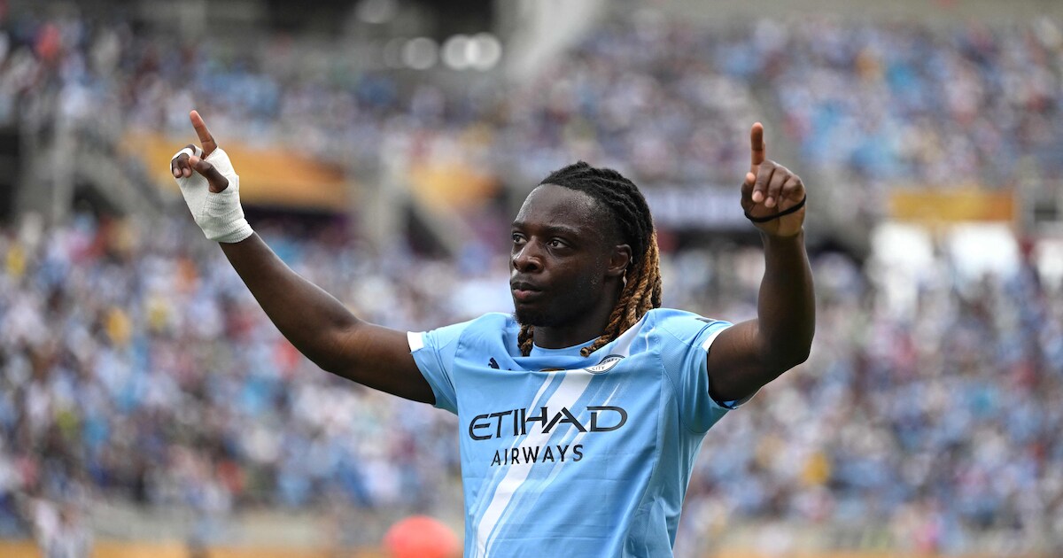 Un but et le trophée d’homme du match: le récital de Jérémy Doku contre ...