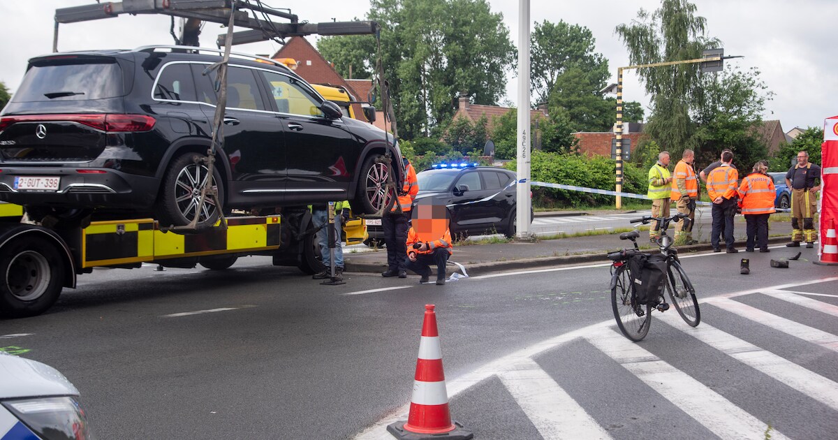 Un cycliste perd la vie dans un accident avec une voiture à Zelzate: le ...