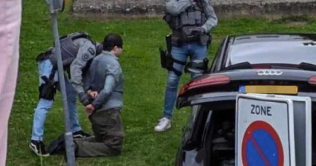 Le suspect de la fusillade de Rotterdam reste en détention | Monde ...