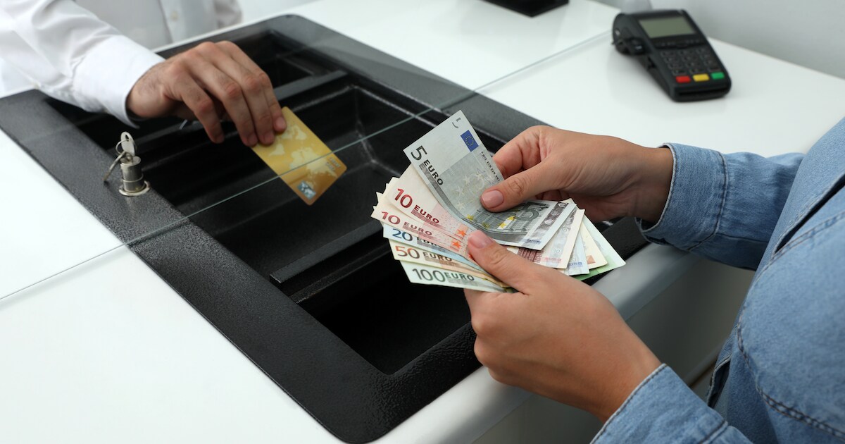 Effectuer vos opérations bancaires sans smartphone ni PC: voici comment ...
