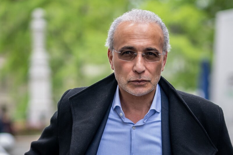 La justice française lance un mandat d’arrêt contre Tariq Ramadan ...