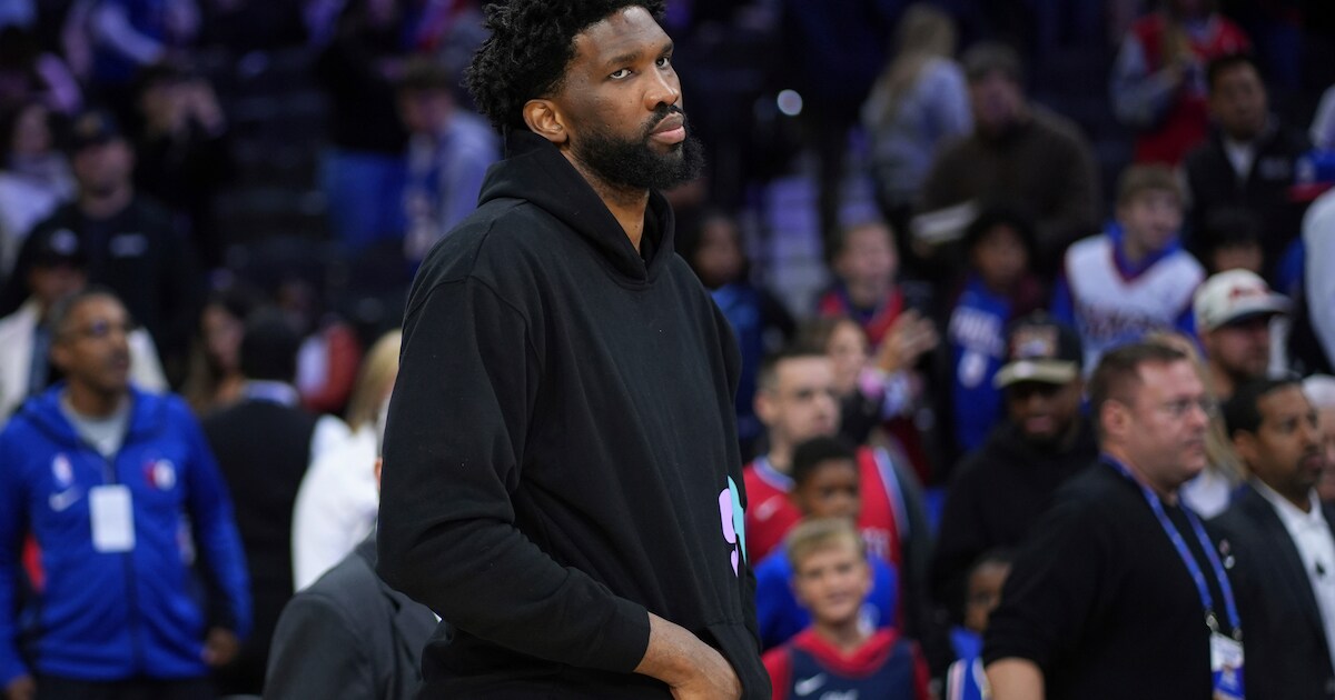 “Un incident dans le vestiaire”: Joel Embiid sous enquête pour une altercation avec un ...