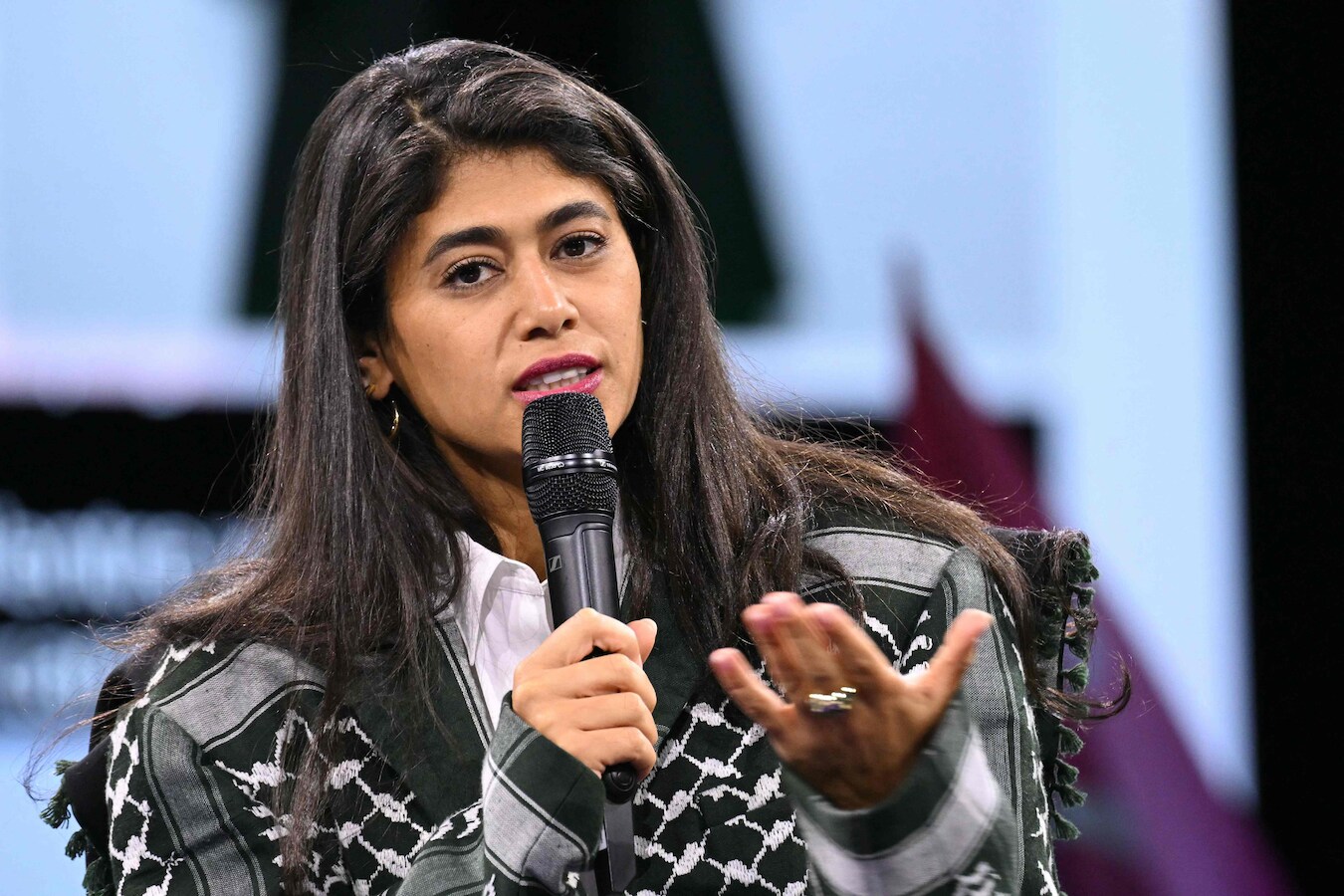 Rima Hassan au cœur d'une polémique après avoir participé à une ...