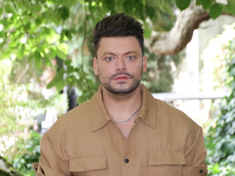 “Absolument brillant”: Kev Adams fait un carton dans “America’s Got ...