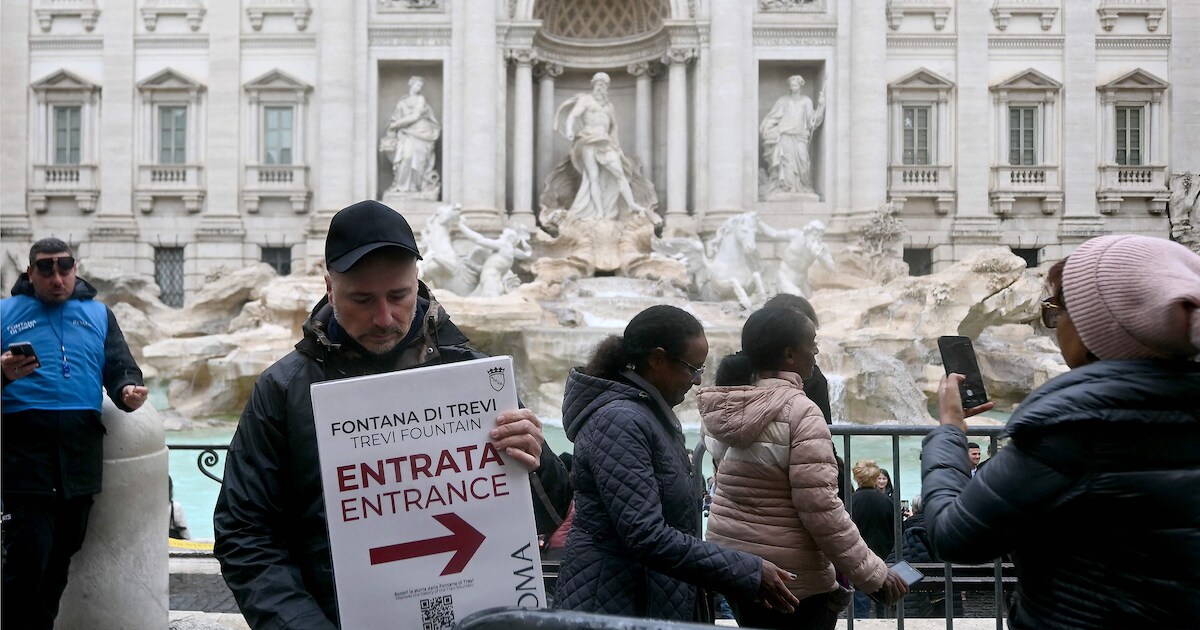 L’accès à la fontaine de Trevi va devenir payant pour les touristes ...