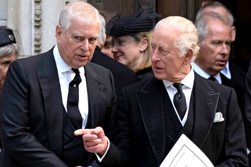 Charles III perd patience: Andrew doit quitter Royal Lodge avant cette ...