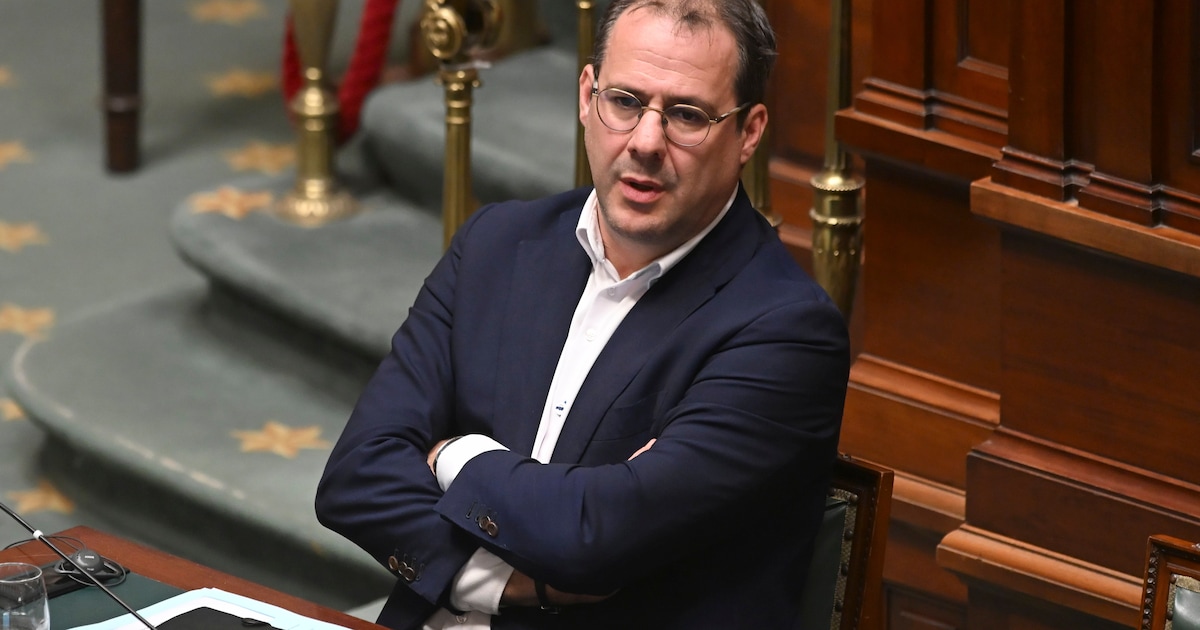 David Clarinval cible Actiris: “Pas étonnant qu’on ait plus de chômeurs ...