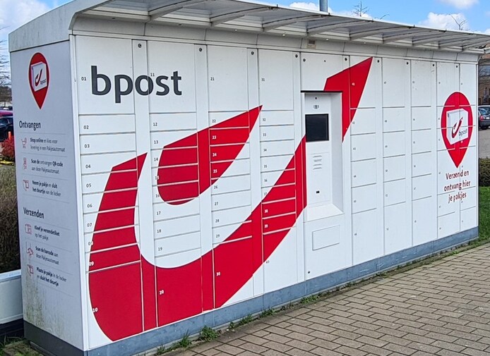 Vers la fin des cartons et du ruban adhésif? Bpost teste les colis sans ...
