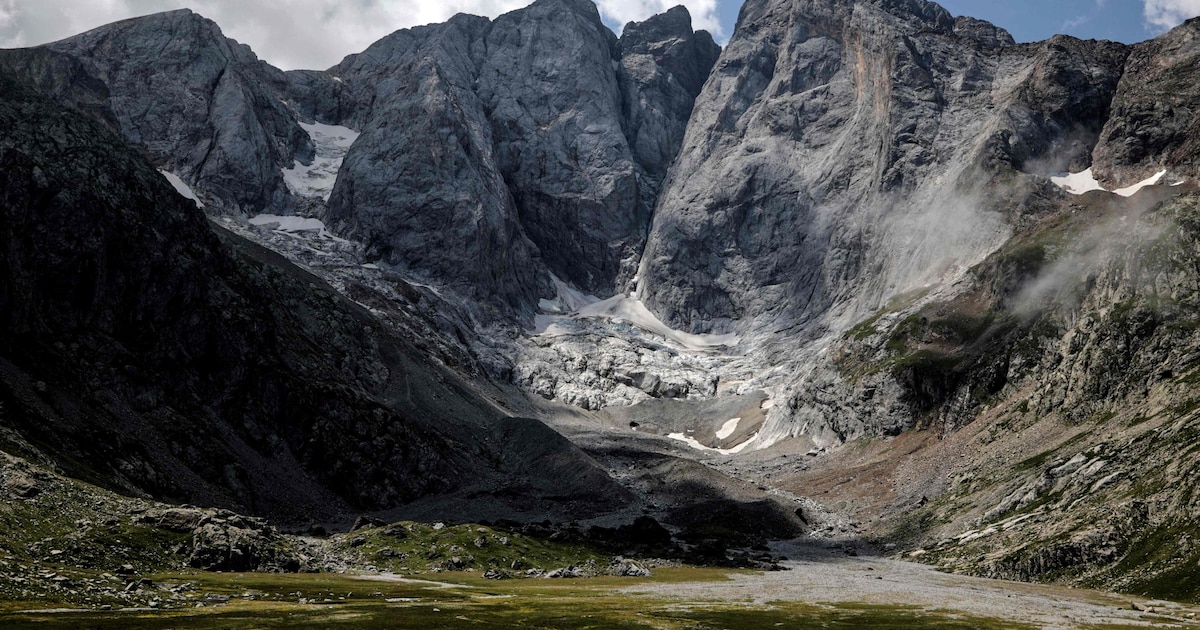 Un randonneur belge survit à une chute de 40 mètres dans les Pyrénées ...