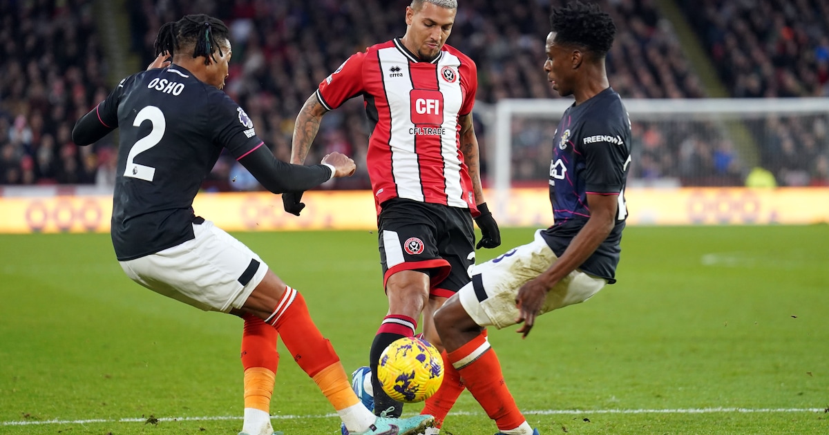 Sambi Lokonga passeur lors de la victoire de Luton à Sheffield United ...