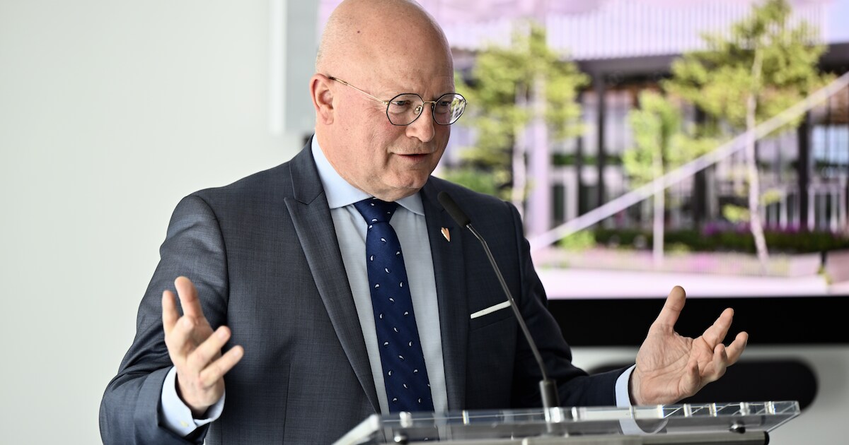 Fusion des médias de proximité: le ministre Jean-Luc Crucke ne veut pas ...