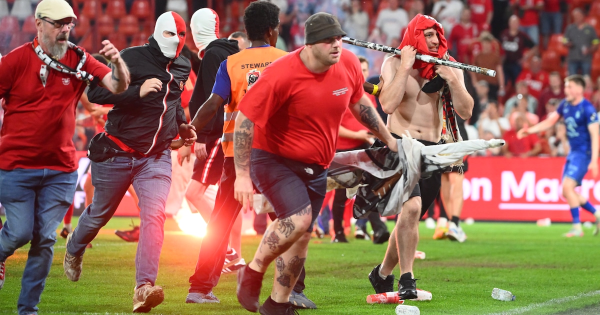 Incidents lors de Standard-Charleroi: “Les prochains derbies wallons ...
