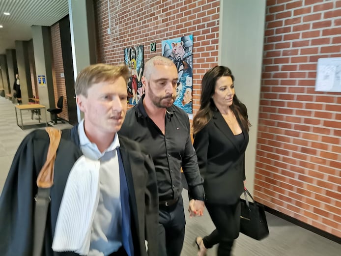 Barbara Gandolfi ne doit plus porter de bracelet électronique | Faits ...