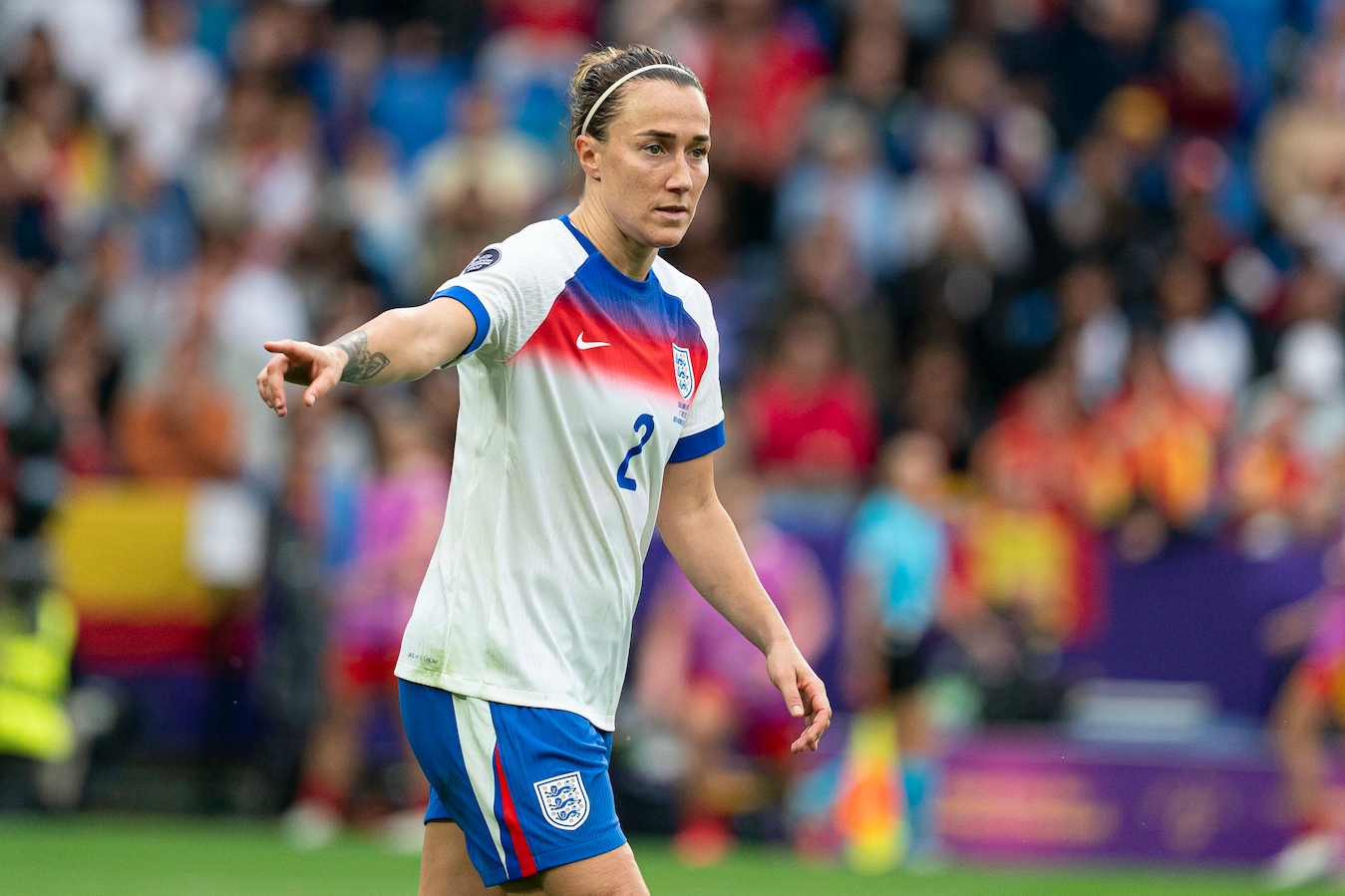 “J’ai toujours dit que je ferais tout pour l’Angleterre”: Lucy Bronze a gagné l’Euro avec un ...