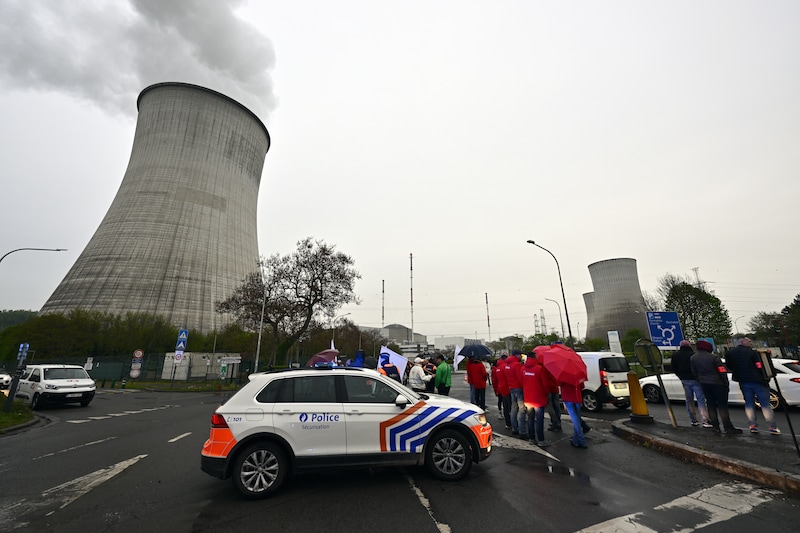 Centrale nucléaire de Tihange: nouvelle action de la police de la DAB ...