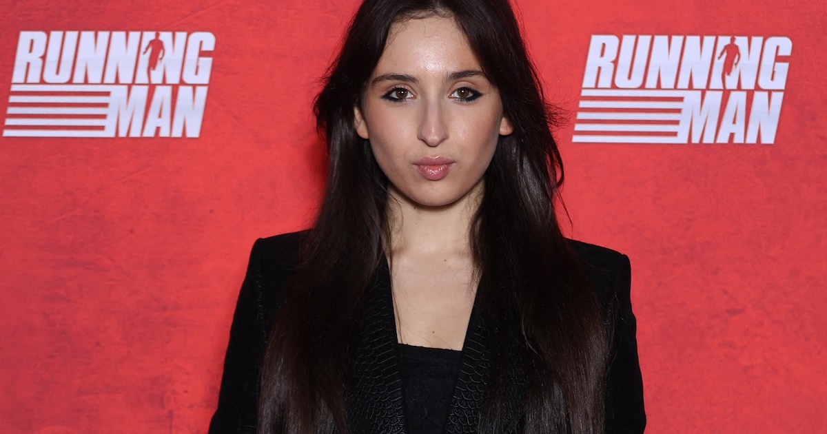 “J’ai été témoin de tes pleurs”: Ambre de la “Star Academy” reçoit le ...