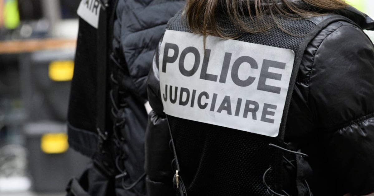 Qui a appuyé sur la gâchette? Une affaire de double meurtre dans l ...