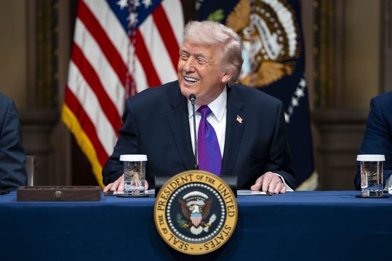 Le Sénat américain refuse de limiter les pouvoirs de Trump face à l ...