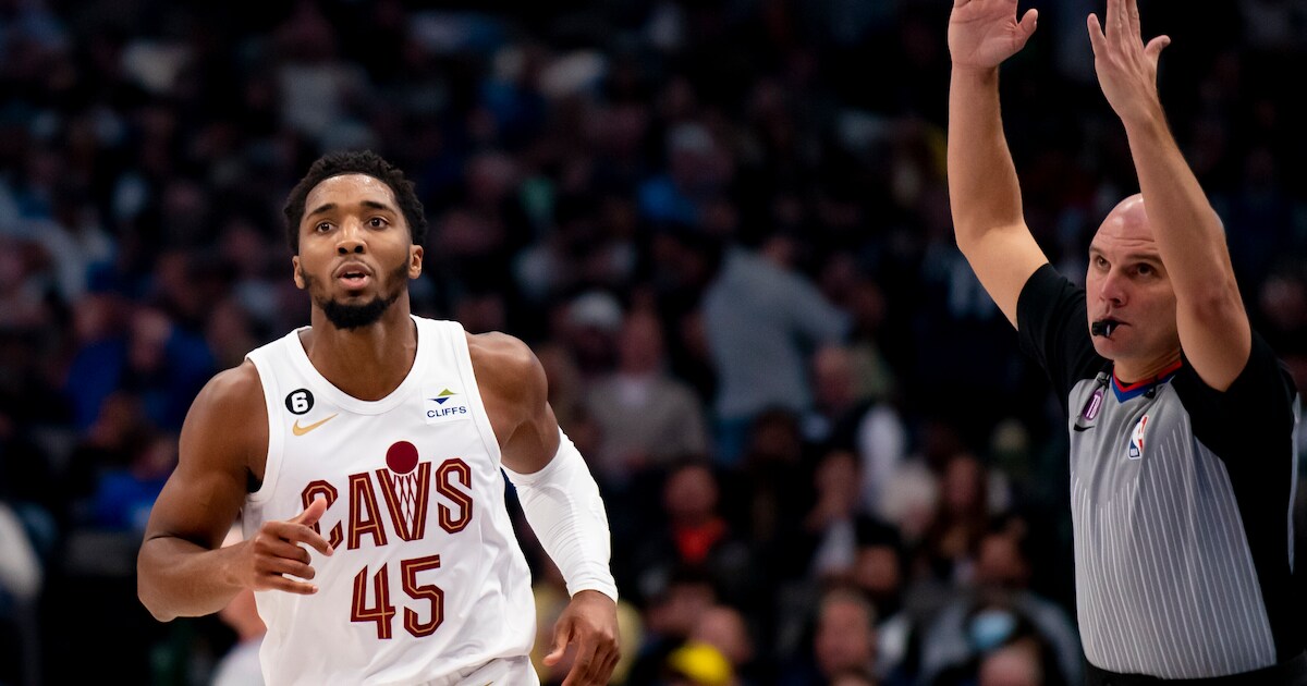 Cinq à la suite pour les Cavs, nouvelle claque pour les Warriors ...